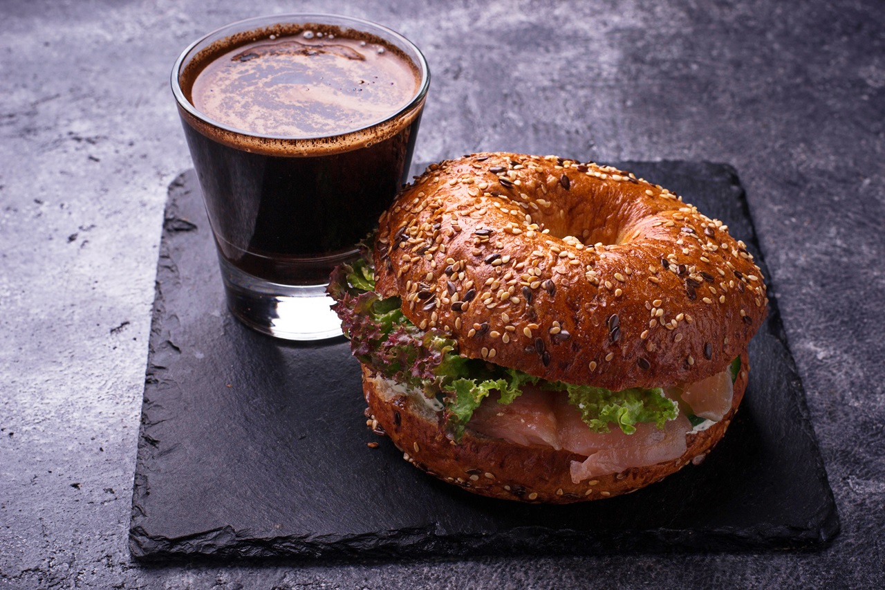 Bagel and Coffee Pairing: Flavorful Combinations